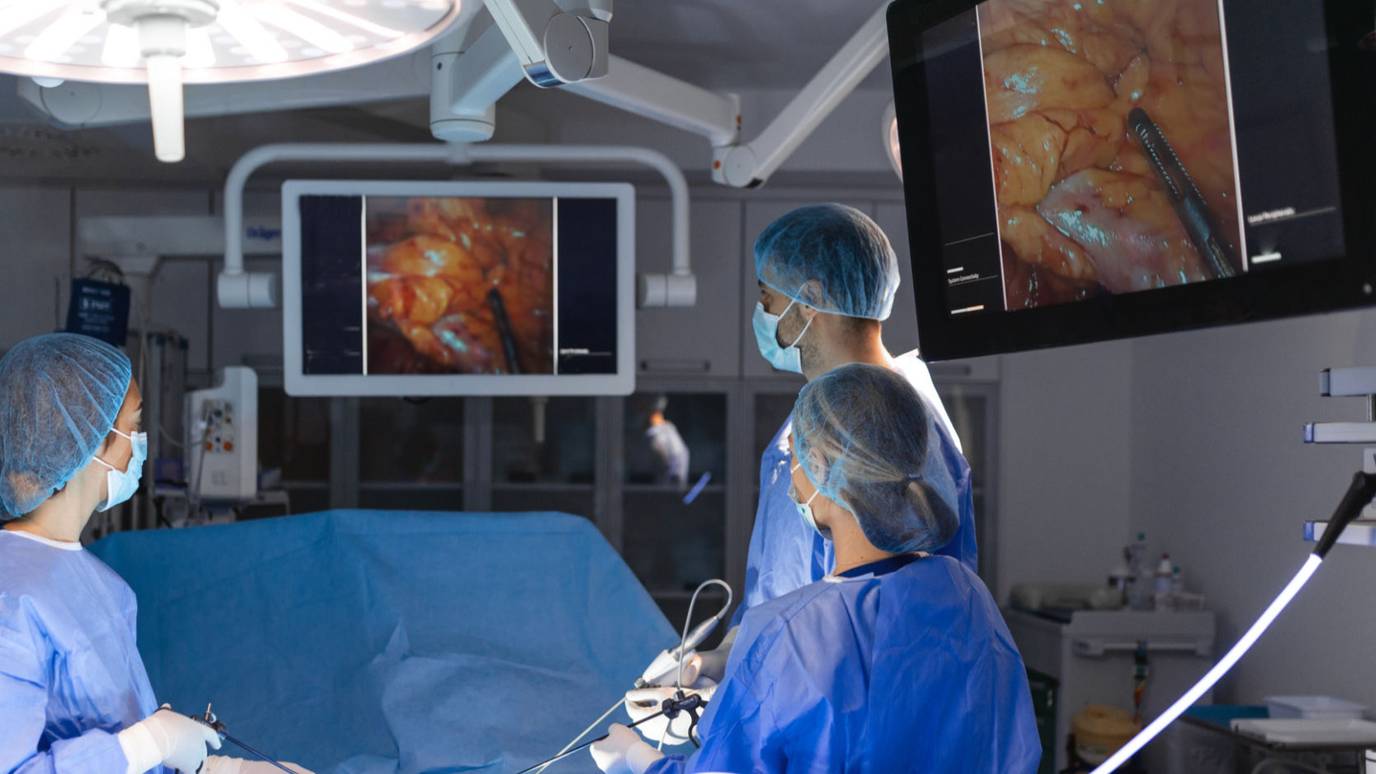 Imaging with Radio-Labeled Tracer Correlates with Identification of ...