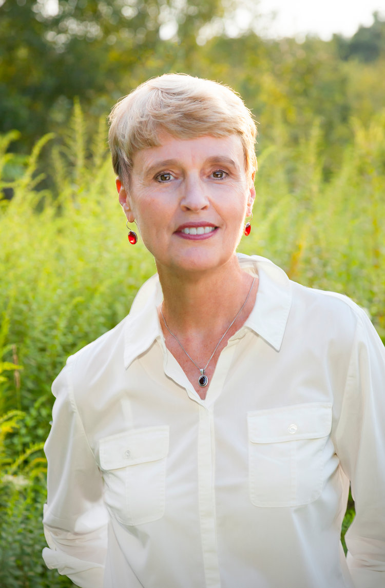 Biography - Mary Beth Pfeiffer - Global Women's Health Academy